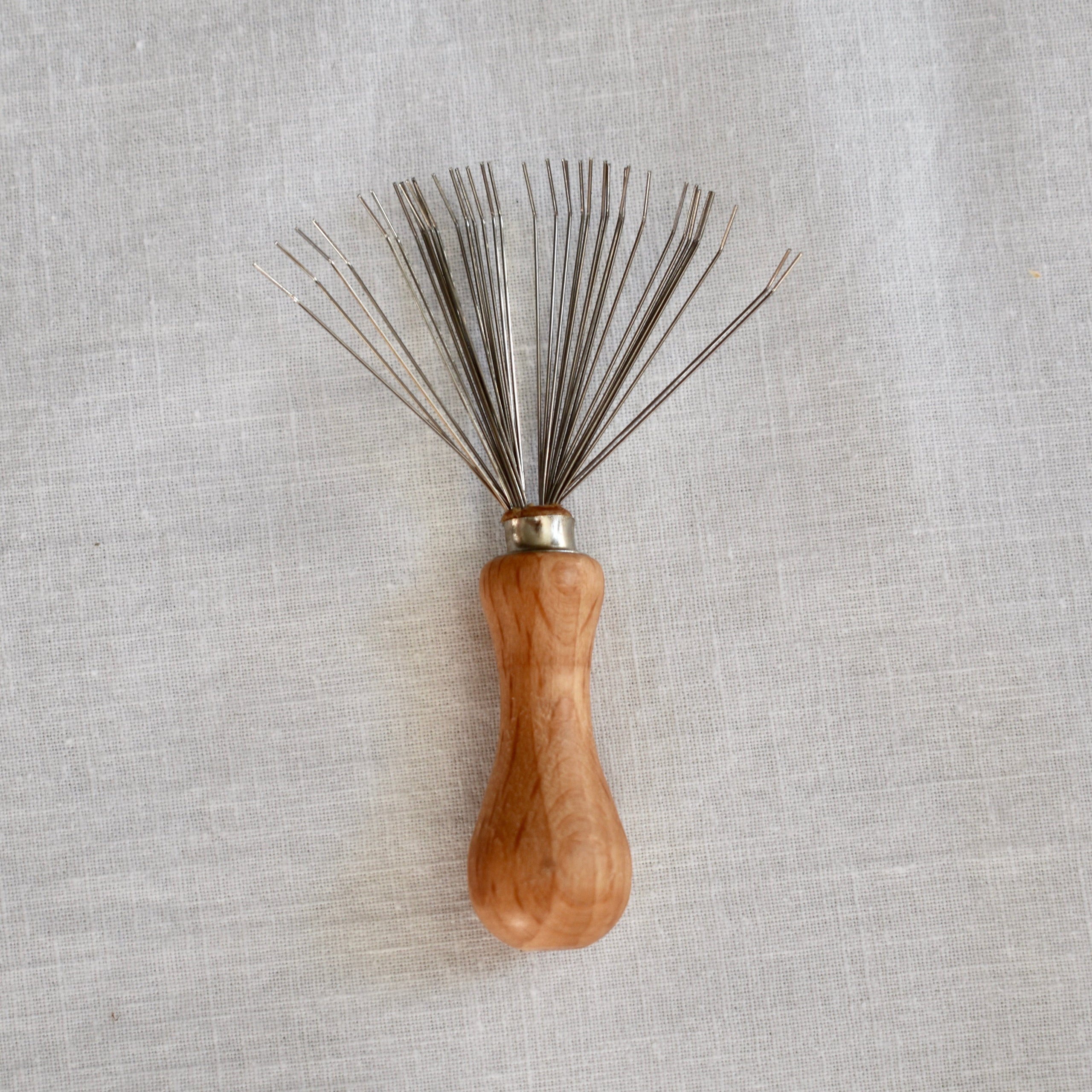 Redecker Comb & Brush Cleaner | sustainable haus mercantile